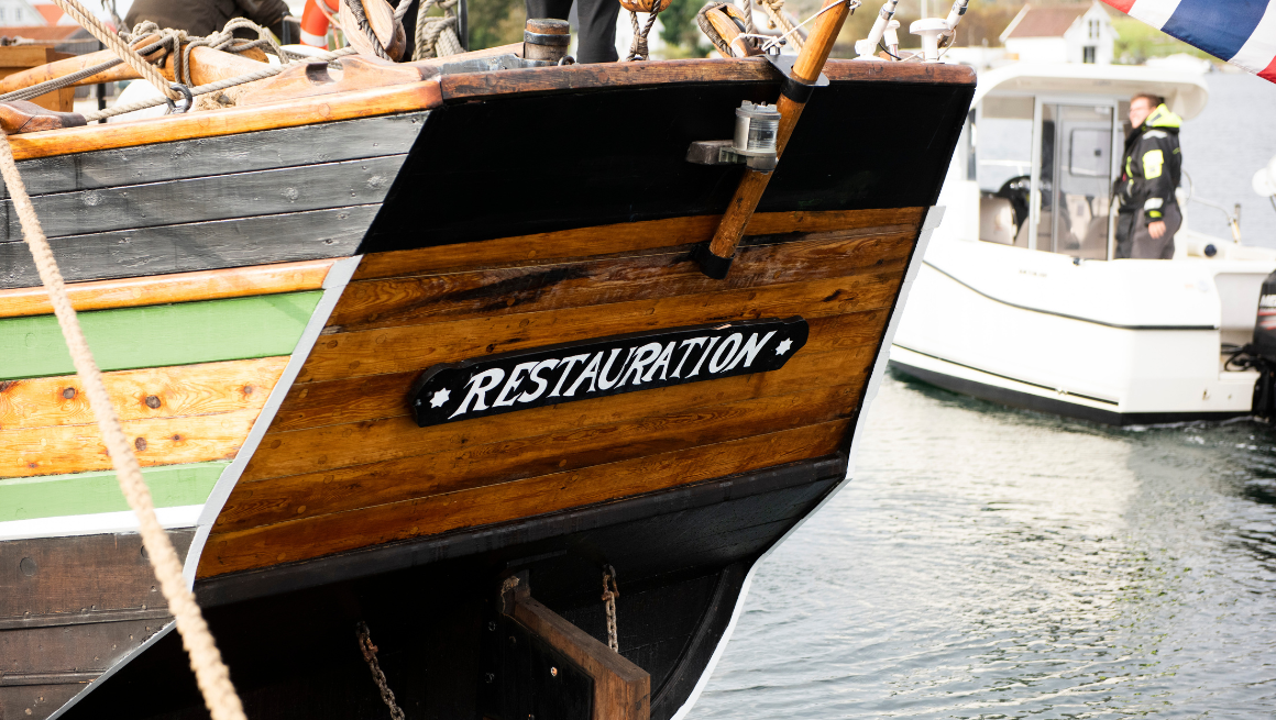 An authentic Restauration replica ready to set sail - The Norwegian American